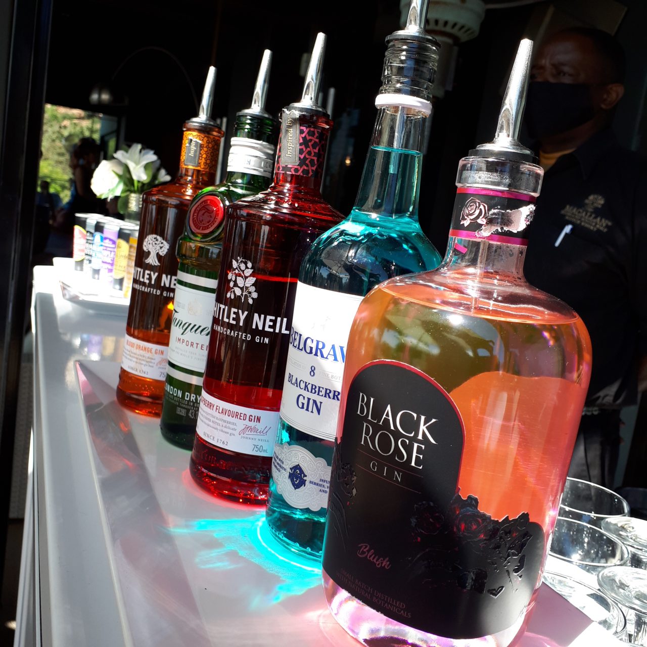 Mobile Gin Bar Hire | Crafty Mobile Bars